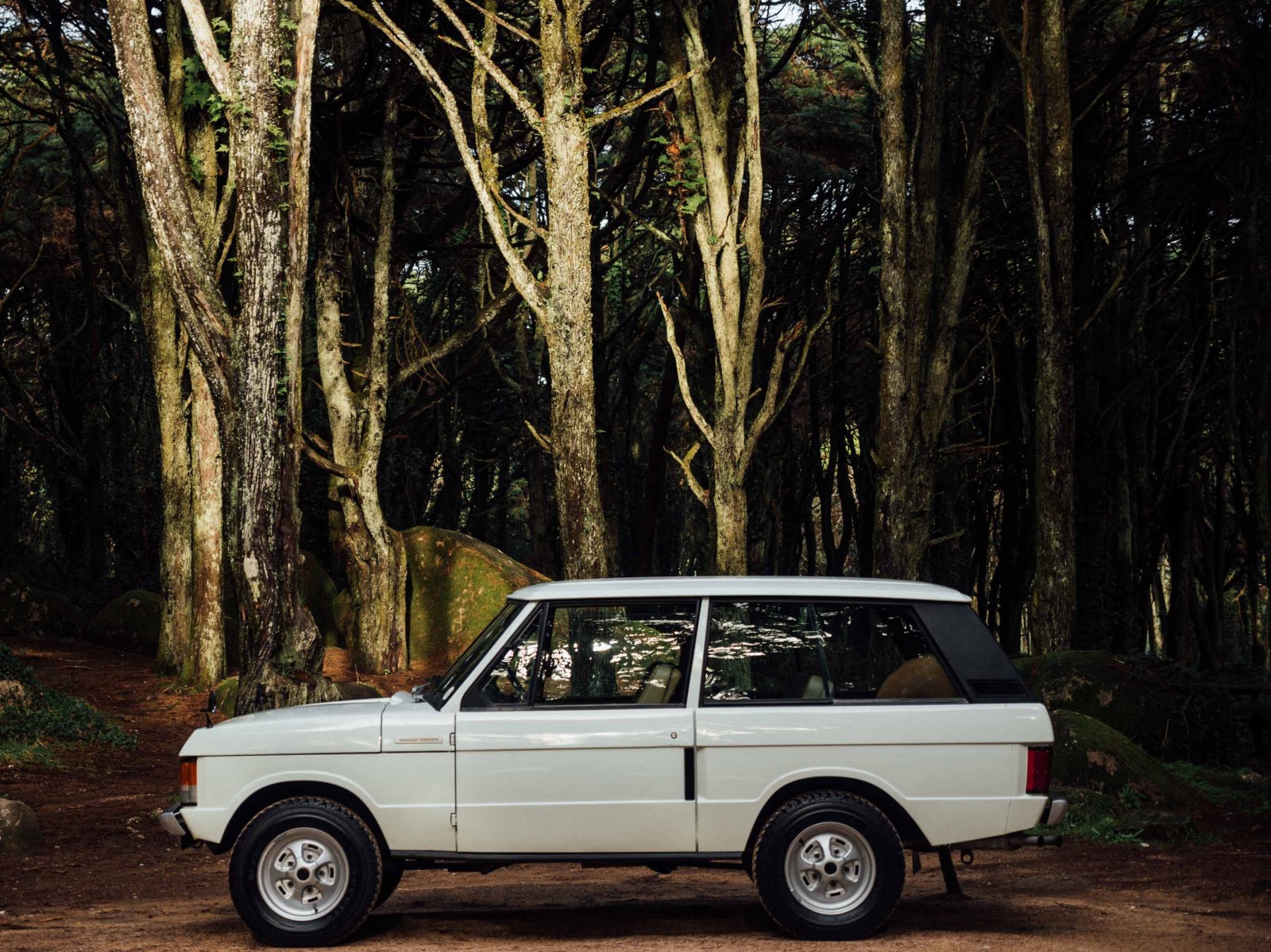Featured Vehicle: 1977 Land Rover Range Rover - Expedition Portal