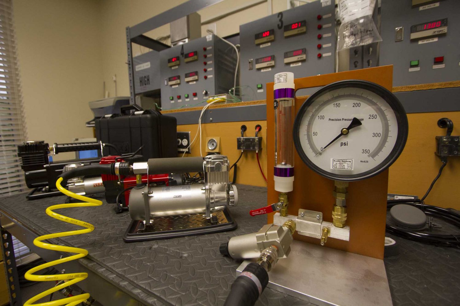 The Overland Journal Air Compressor Test - Expedition Portal