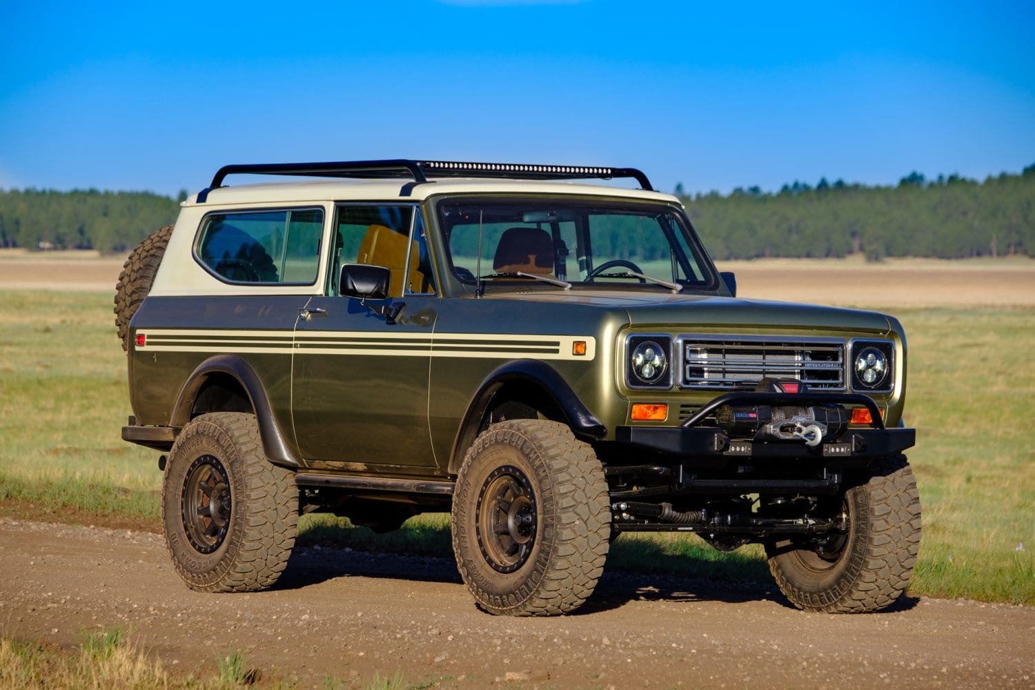 Old-School Cool: Classic 4x4s of Overland Expo - Expedition Portal