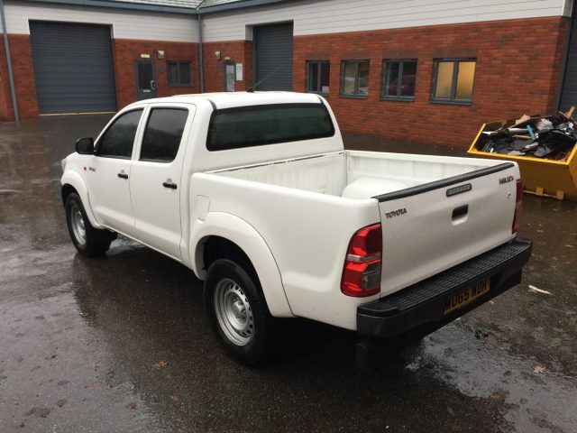 Toyota Hilux build-out | Four Wheeled Nomad