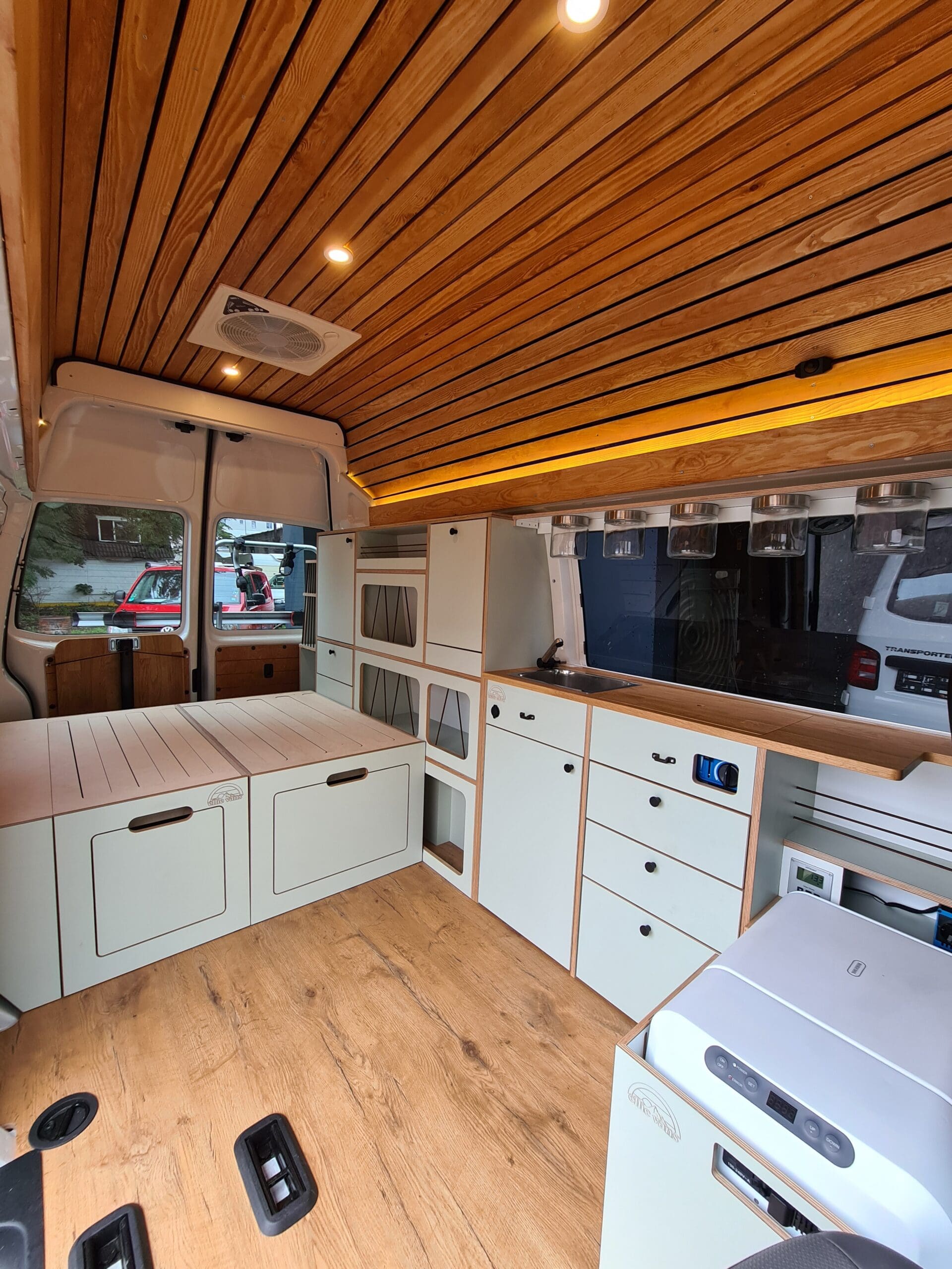 Featured Vehicle :: Land Rover Defender Ambulance – "Coco Overland ...