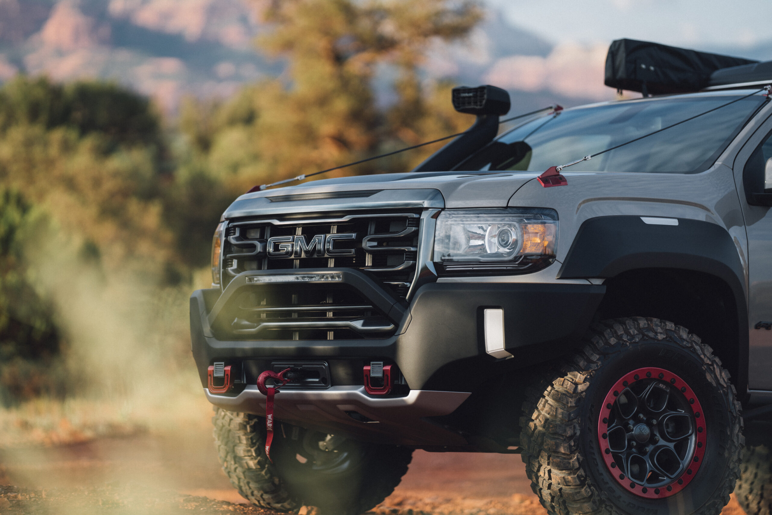 GMC introduces Canyon AT4 OVRLANDX Concept, is this showing casing the ...