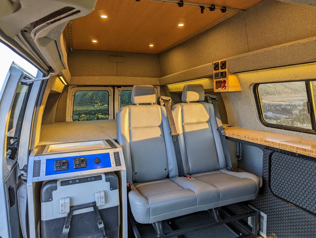 4x4 Van Interior