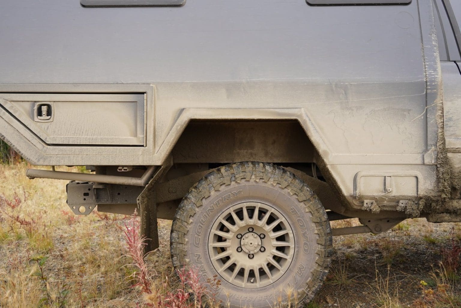 Feature Vehicle :: Dirt Sunrise’s 1990 HDJ80 Land Cruiser with Maltec ...