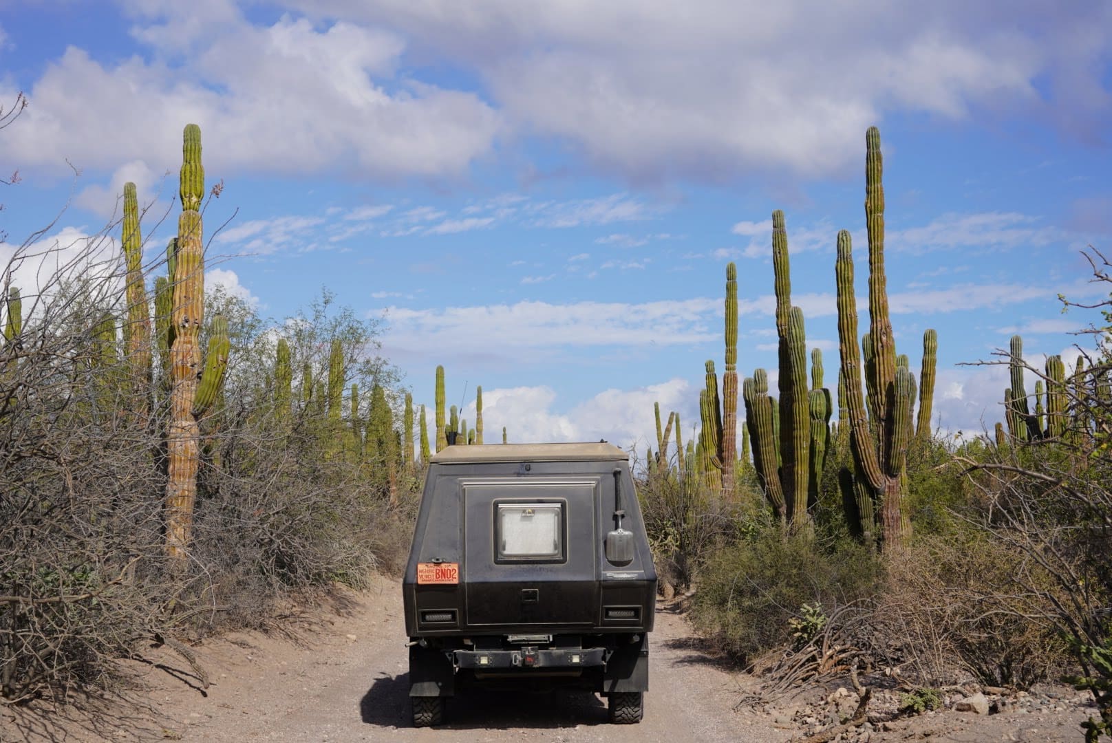 Feature Vehicle :: Dirt Sunrise’s 1990 HDJ80 Land Cruiser with Maltec ...