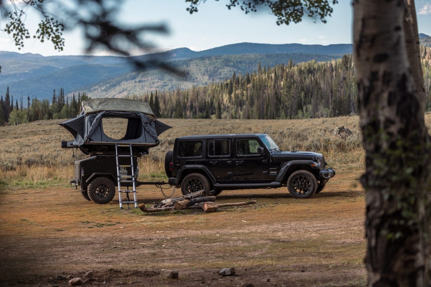 The First Ever Jeep Branded Addax Trailer Launched at SEMA, and It Is a ...