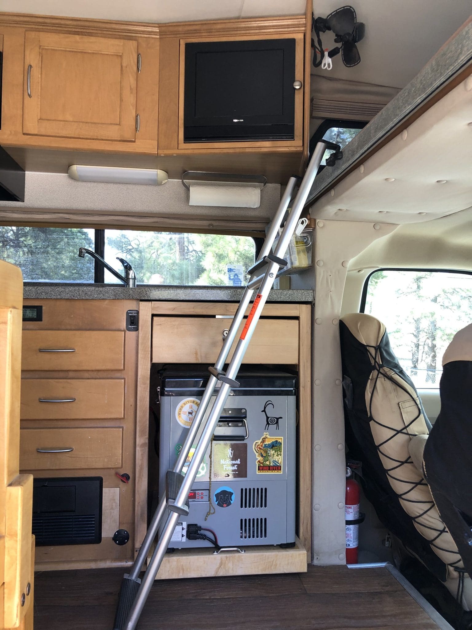 Overland Classifieds :: 2009 Ford F-350 Provan Tiger CX Camper ...
