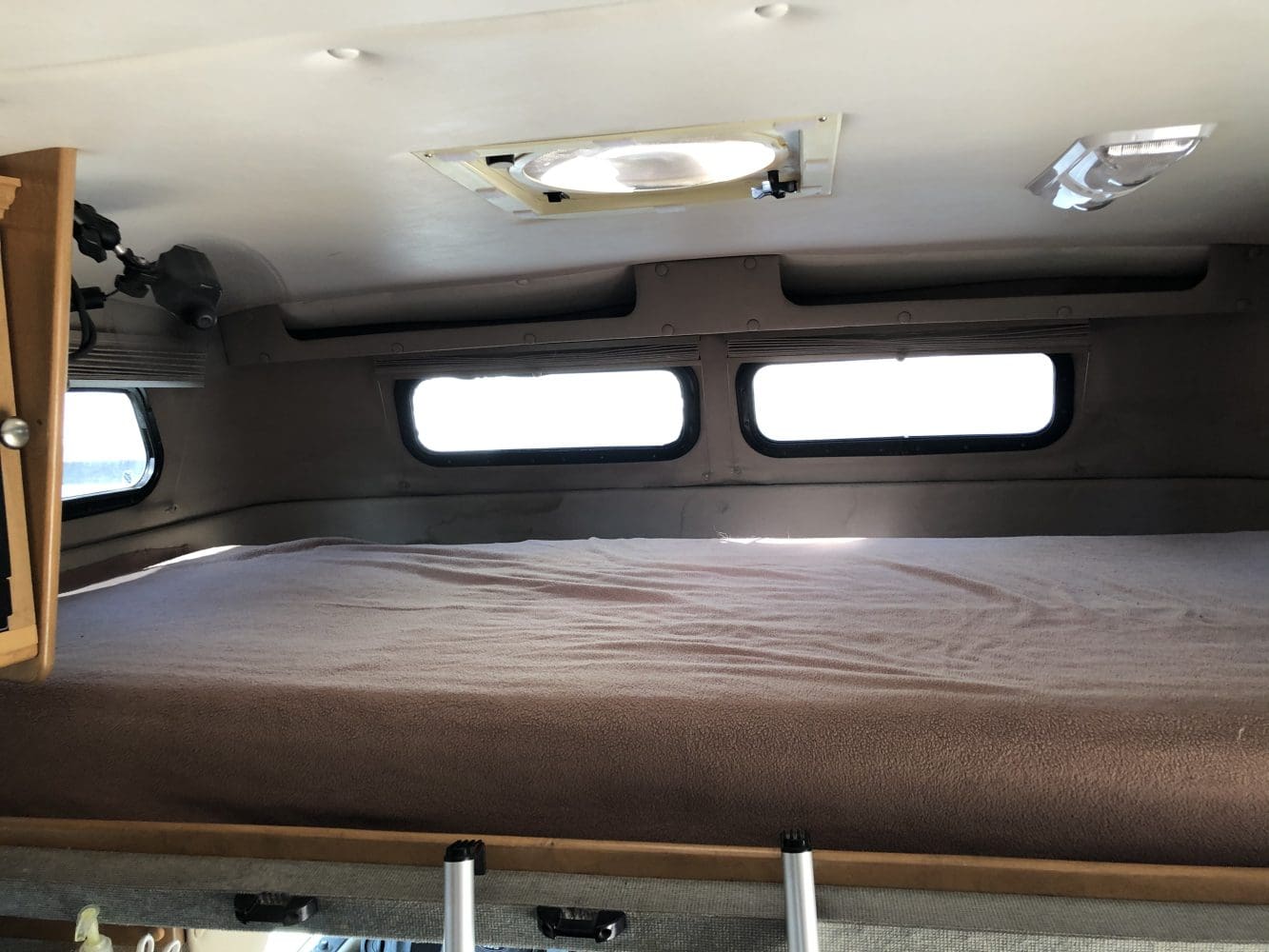 Overland Classifieds :: 2009 Ford F-350 Provan Tiger CX Camper ...