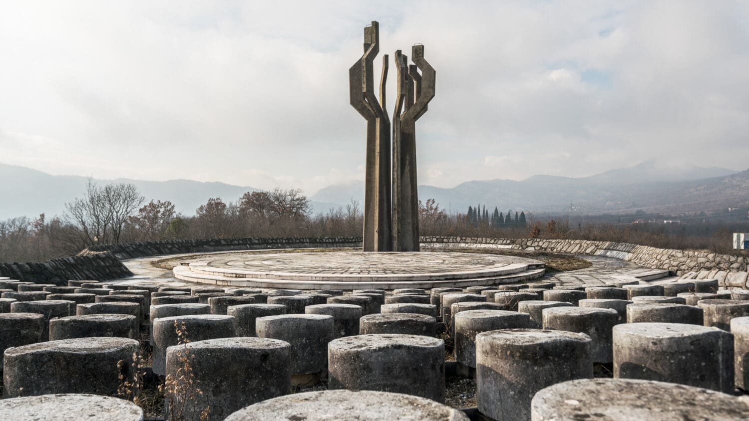Spomeniks :: An Overland Quest Through the Balkans