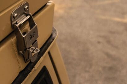 Alu-Cab Hercules Roof Conversion for the Toyota Land Cruiser Troopy ...