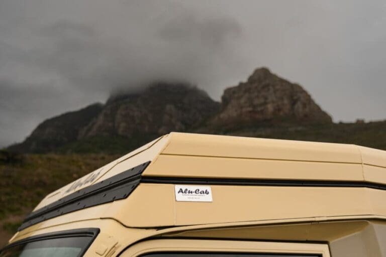 Alu-Cab Hercules Roof Conversion for the Toyota Land Cruiser Troopy ...