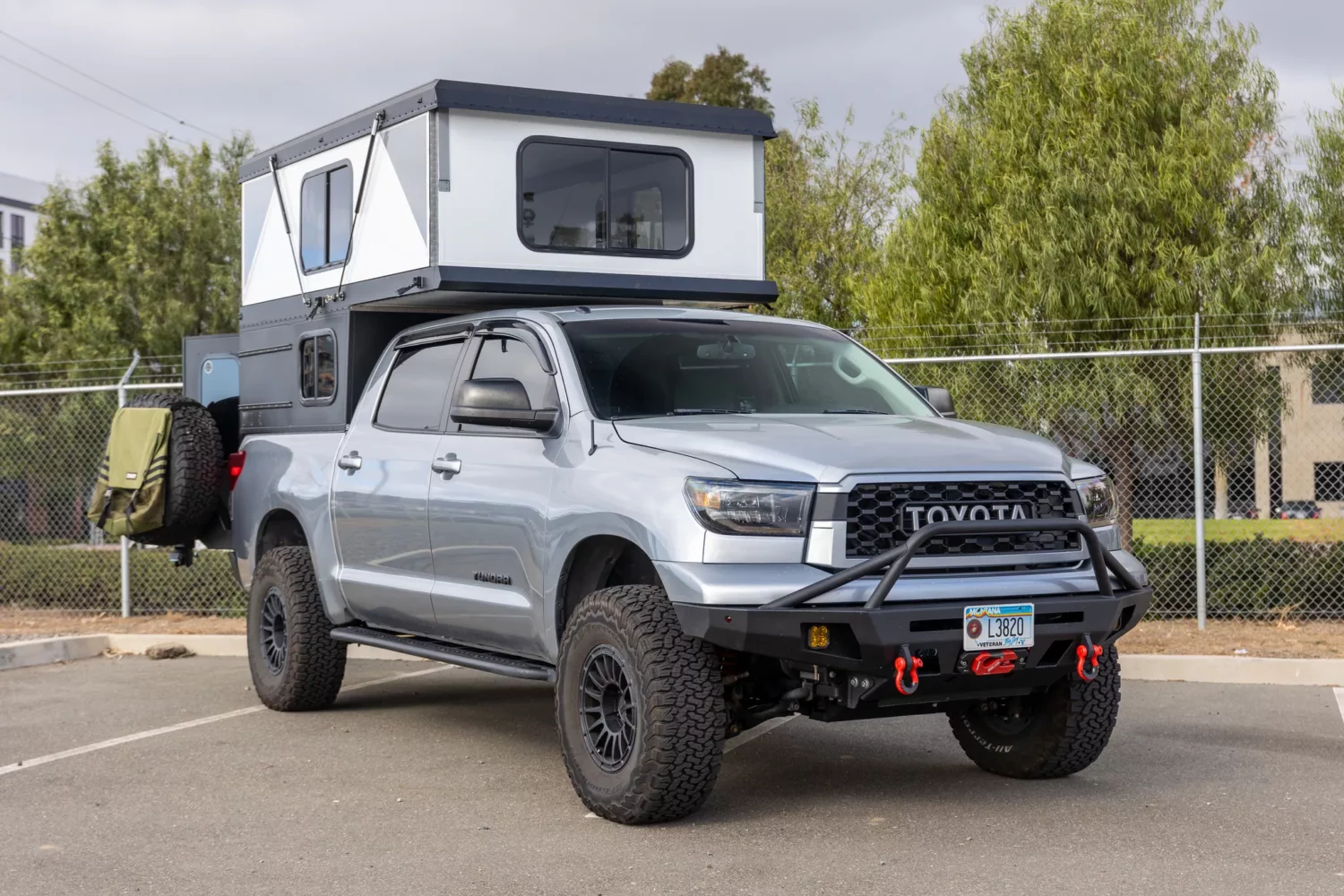 2011 Toyota Tundra w/ Hiatus Camper :: Featured Classified - Expedition ...