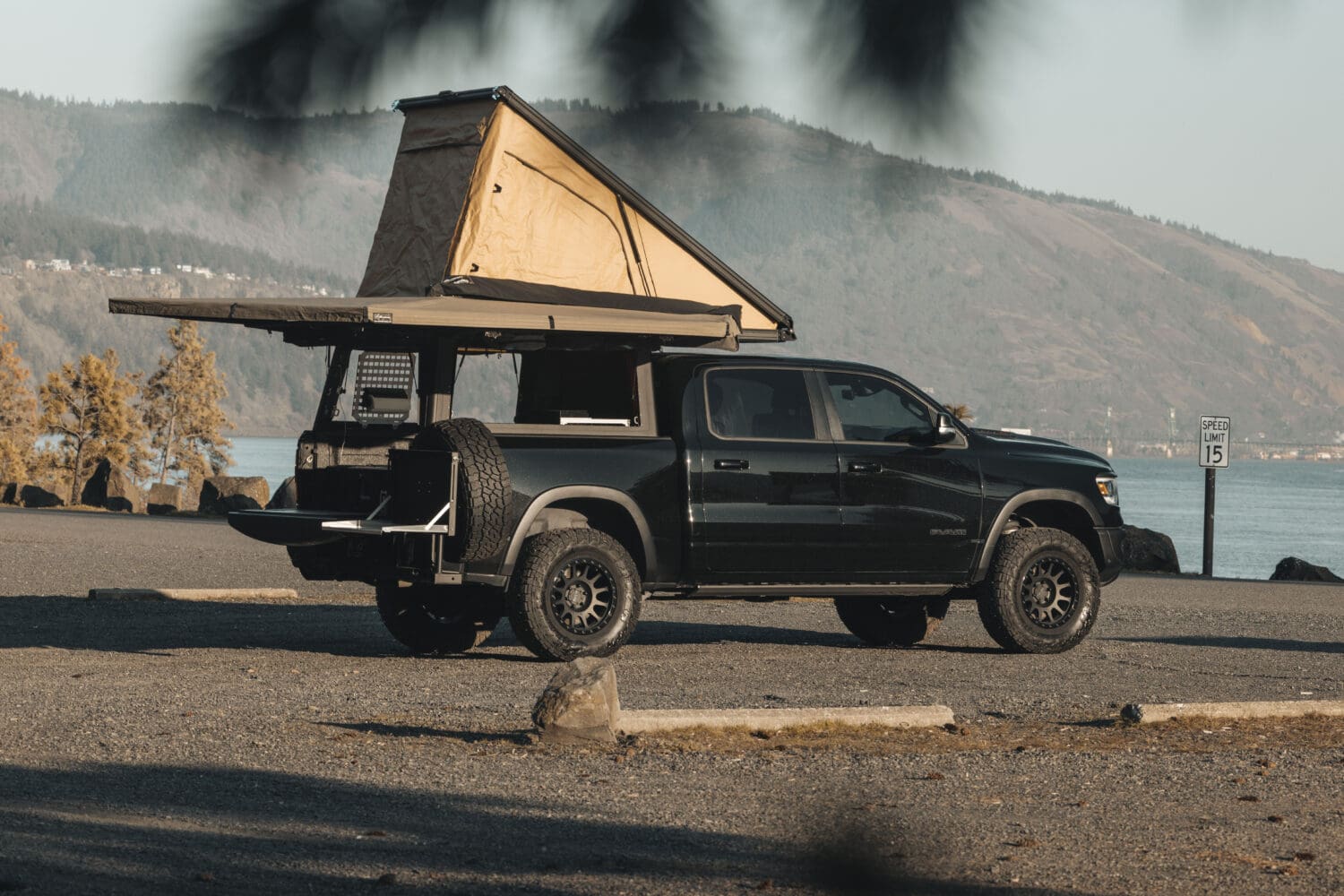 2022 Ram 1500 Rebel Night Edition w/ Super Pacific X1 Camper ...