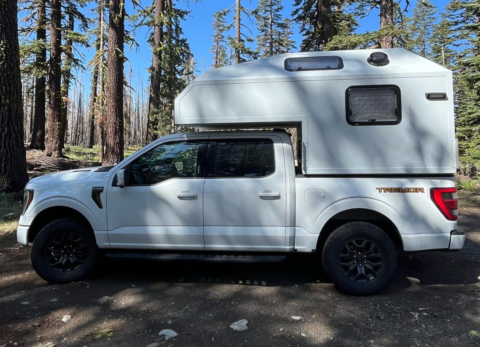 2021 Ford F-150 Tremor w/ Aterra ATP Topper :: Featured Classified ...