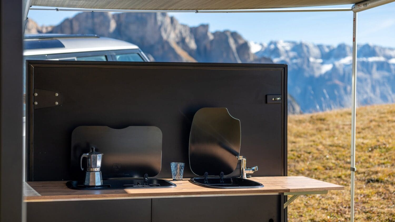 The Blackcamp Freeda Camping Trailer Is Turning Heads and Going Viral ...